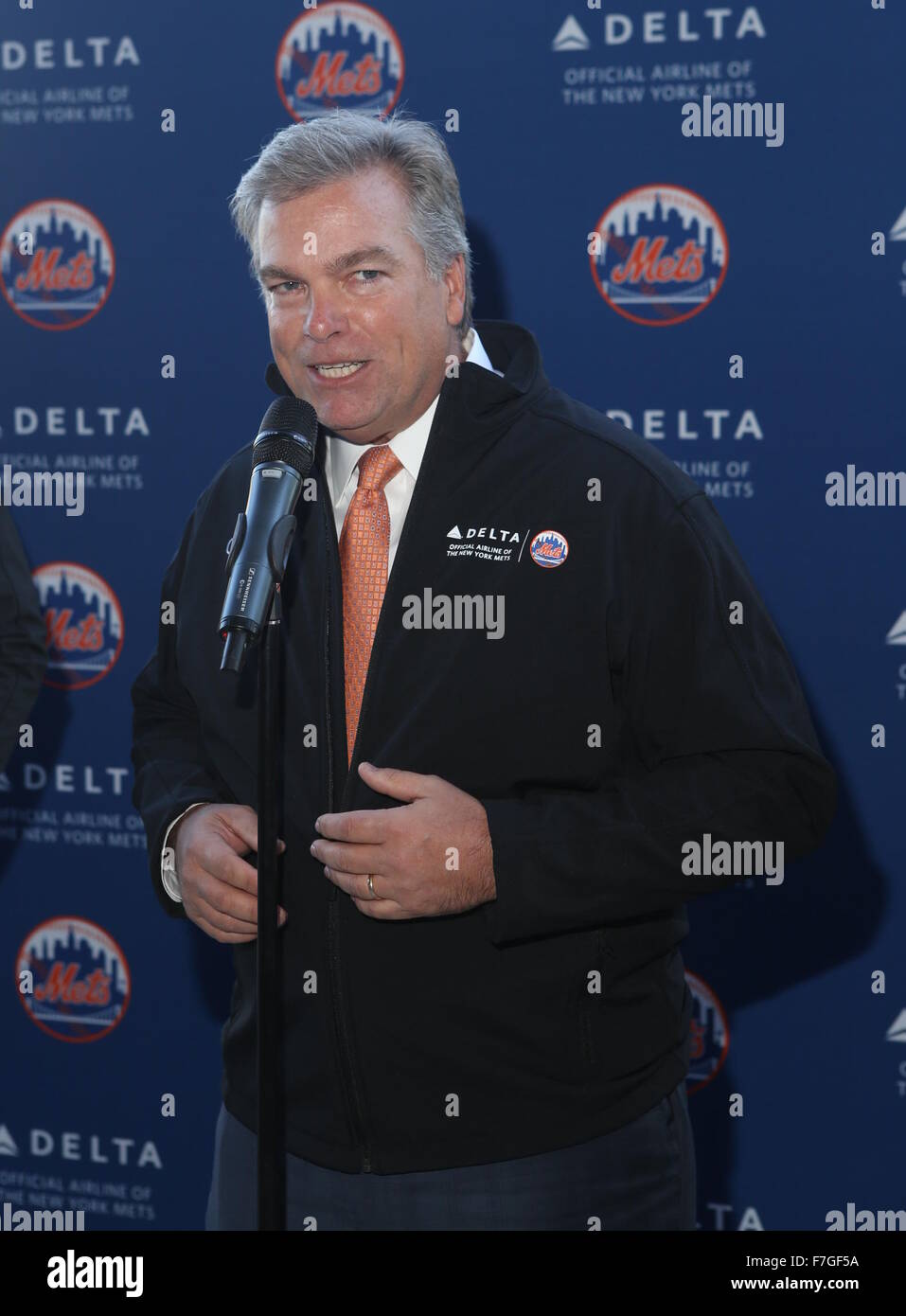 Comedian Jim Breuer and Mets legend Mike Piazza join the Delta Air ...