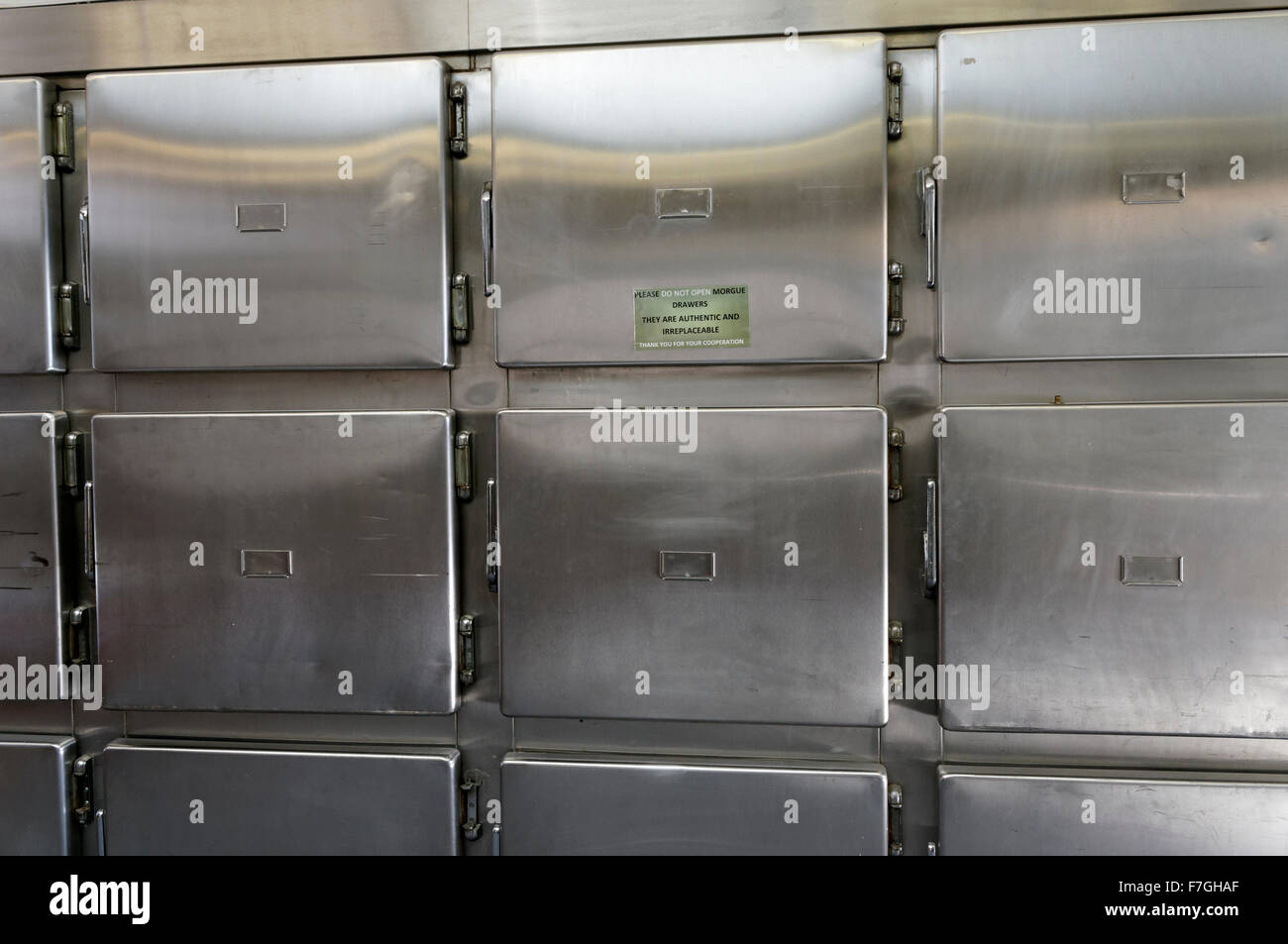 Morgue hi-res stock photography and images - Alamy