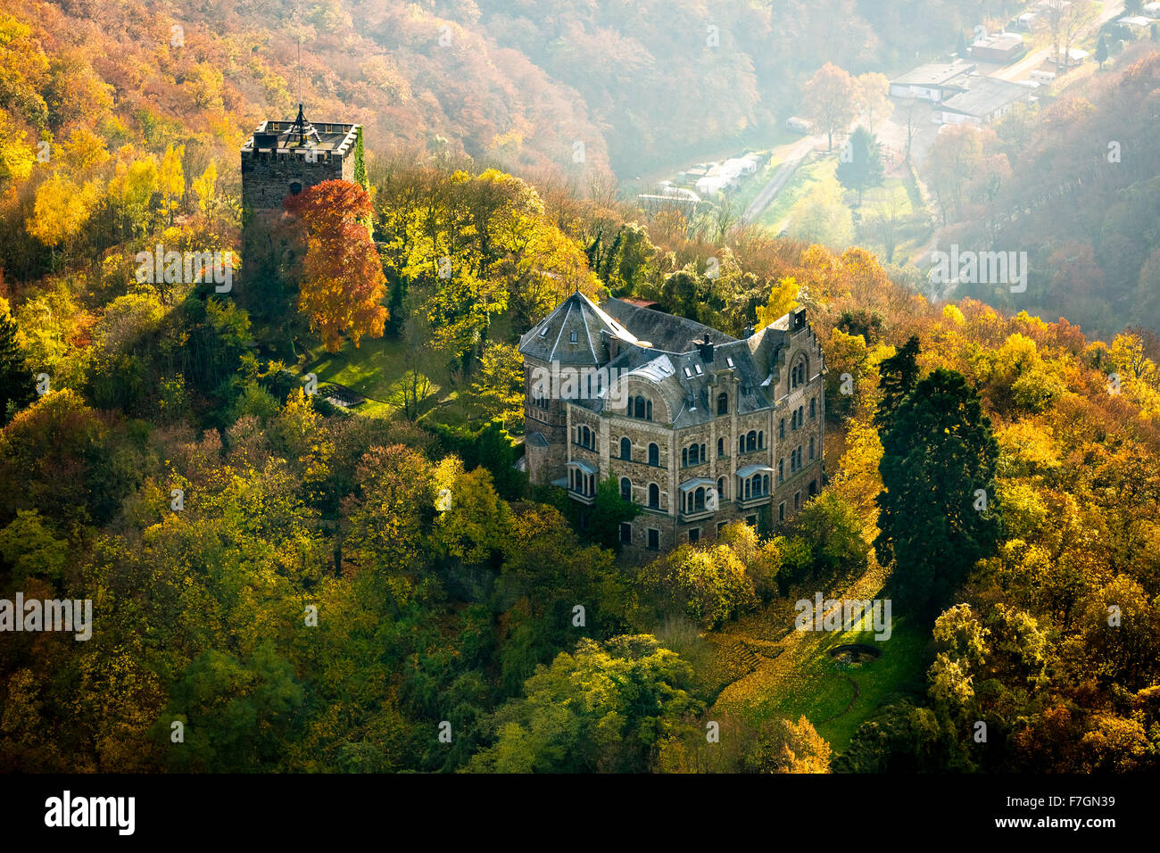 Burg Rheineck in the Rhine Valley, Rhine, autumn leaves, Bad Breisig ...