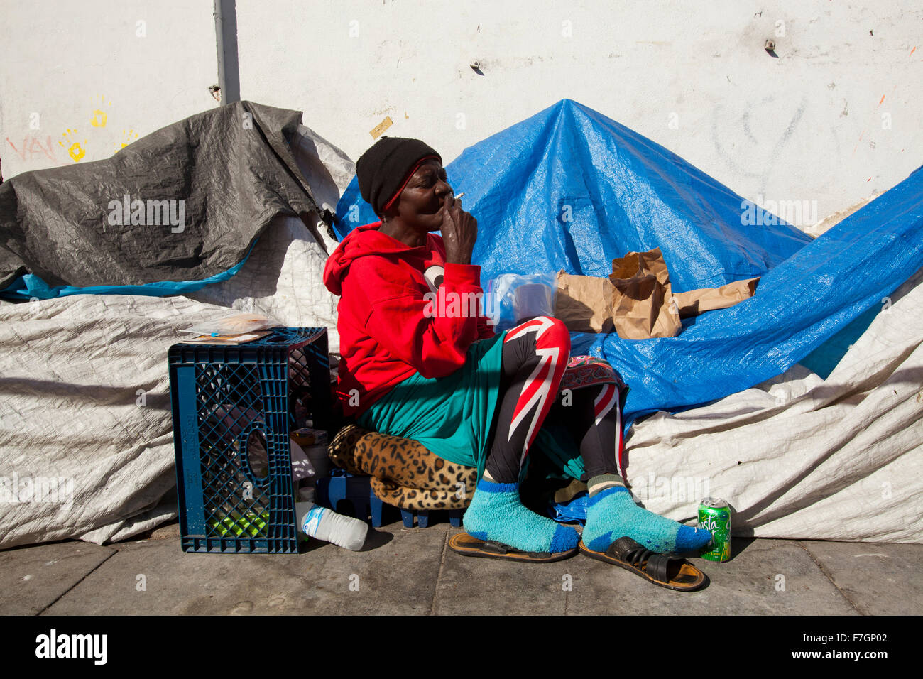 Homeless skid row los angeles hi-res stock photography and images - Alamy