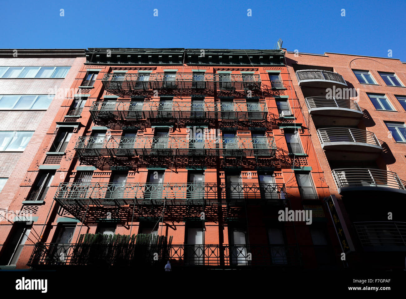 Tenement fire escapes hi-res stock photography and images - Alamy