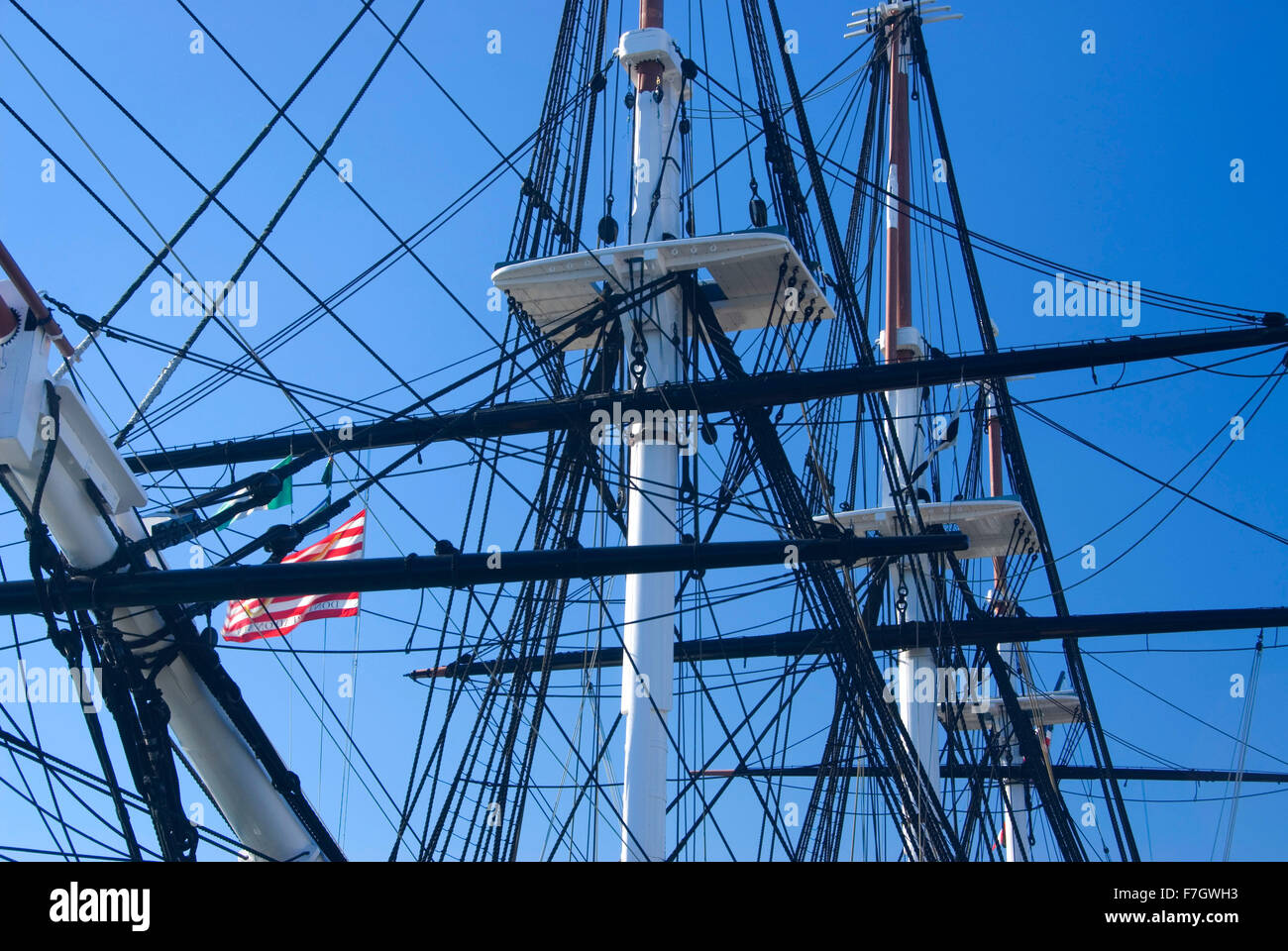 Uss constitution u s s hi-res stock photography and images - Alamy