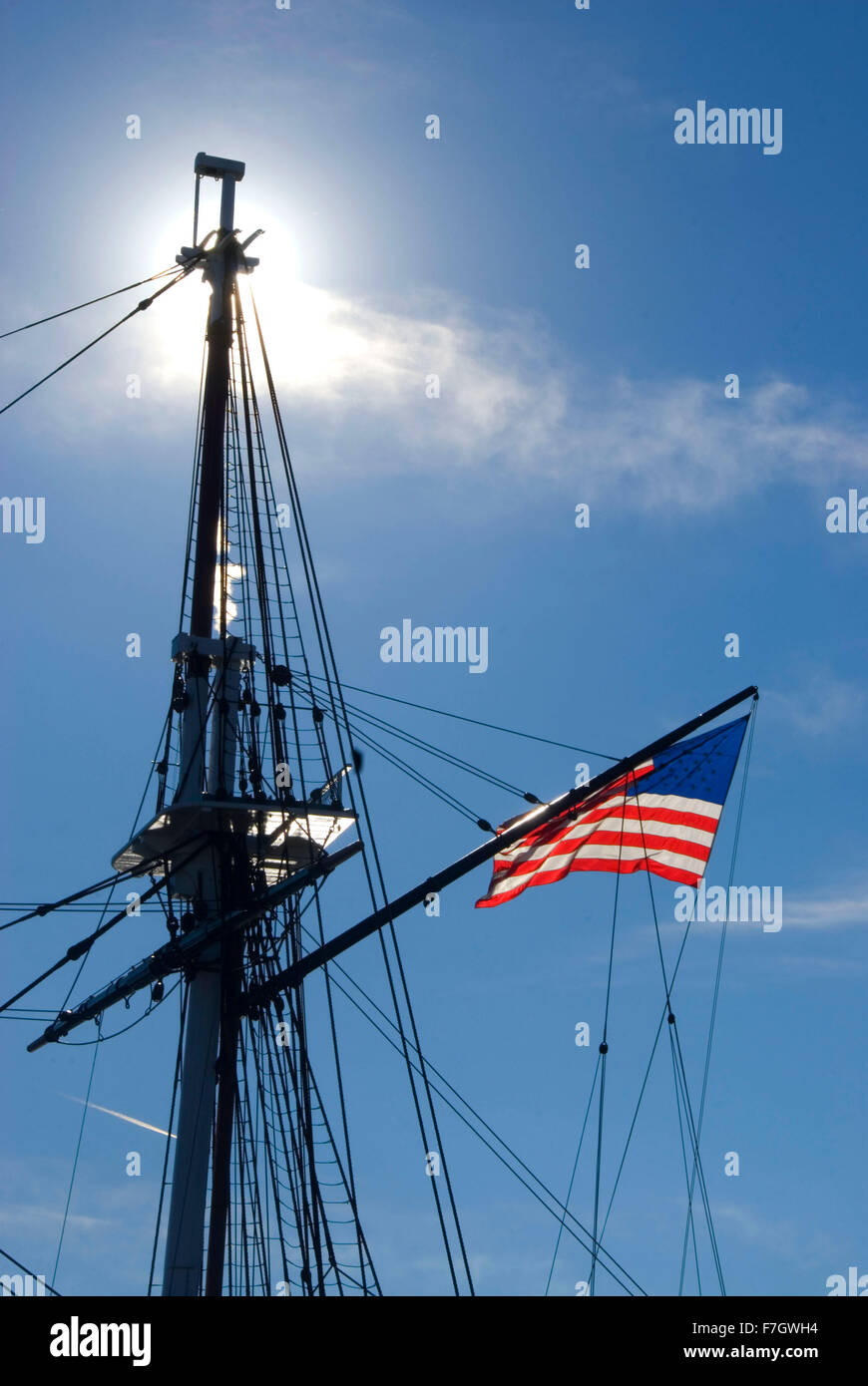 USS Constitution mast, Charleston Navy Yard, Freedom Trail, Boston ...