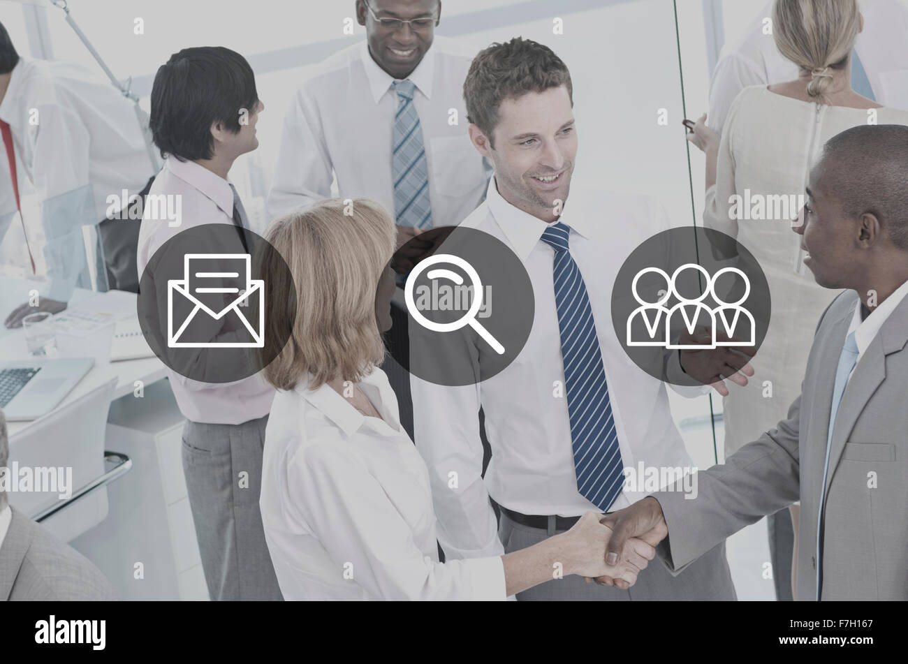 Viewer interaction hi-res stock photography and images - Alamy