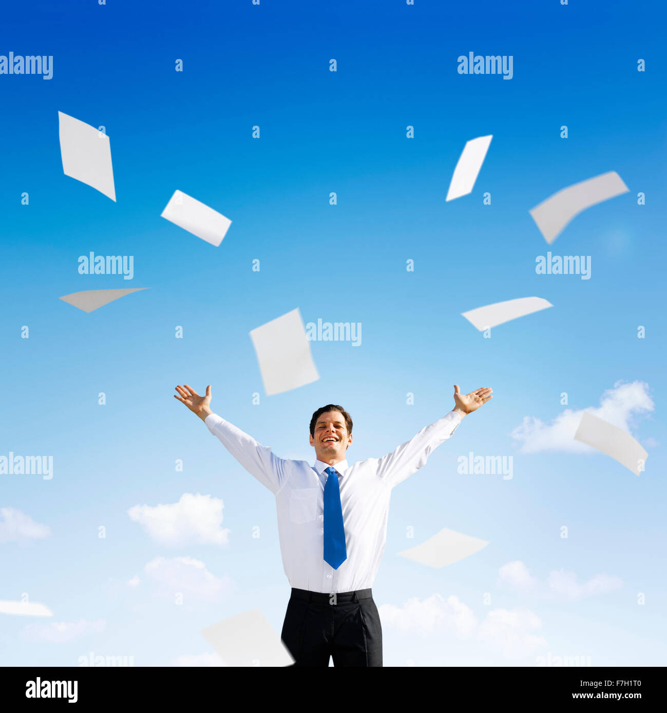 Falling documents hi-res stock photography and images - Alamy