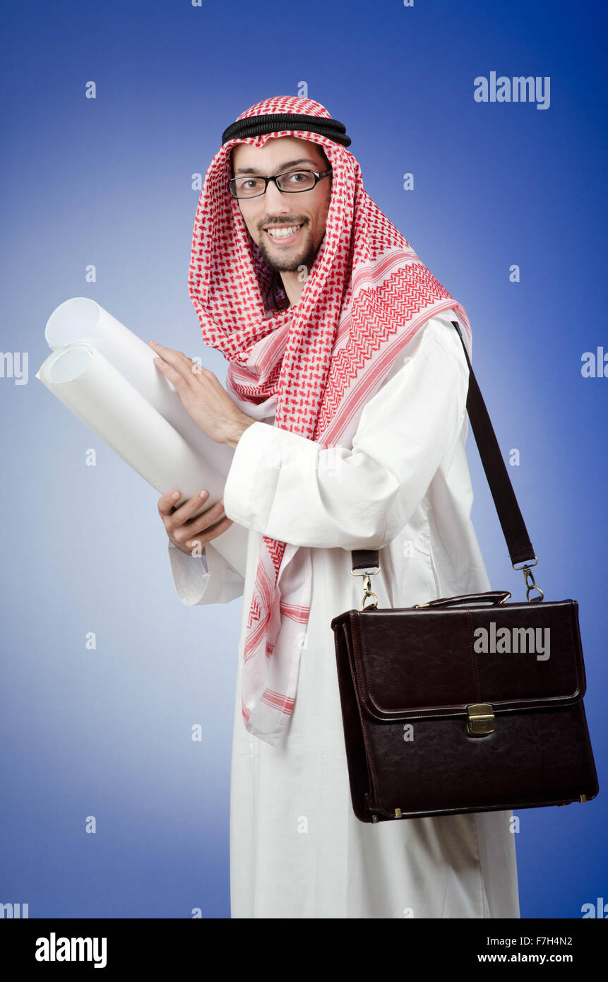 Arab engineer drawing hi-res stock photography and images - Alamy