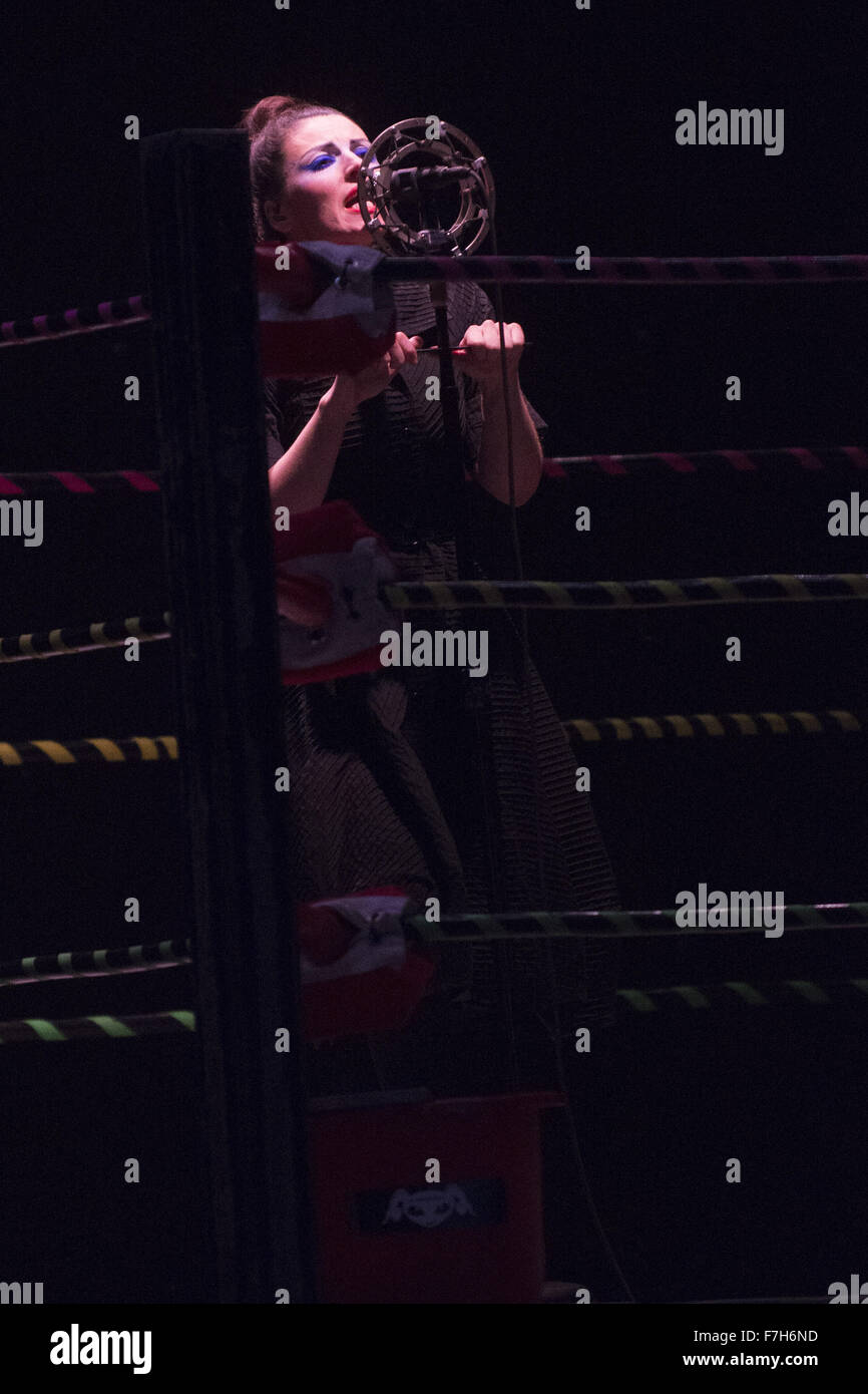 Carina singer hi-res stock photography and images - Alamy