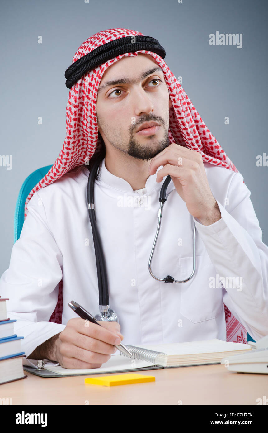 Arab doctor working in hospital Stock Photo - Alamy