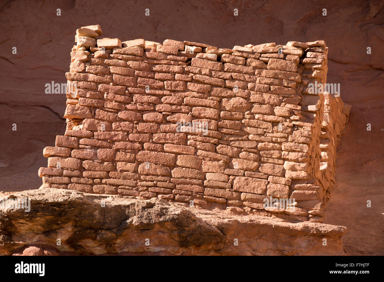 Ancestral puebloan cliff dwelling in Canyon of the Ancients National ...