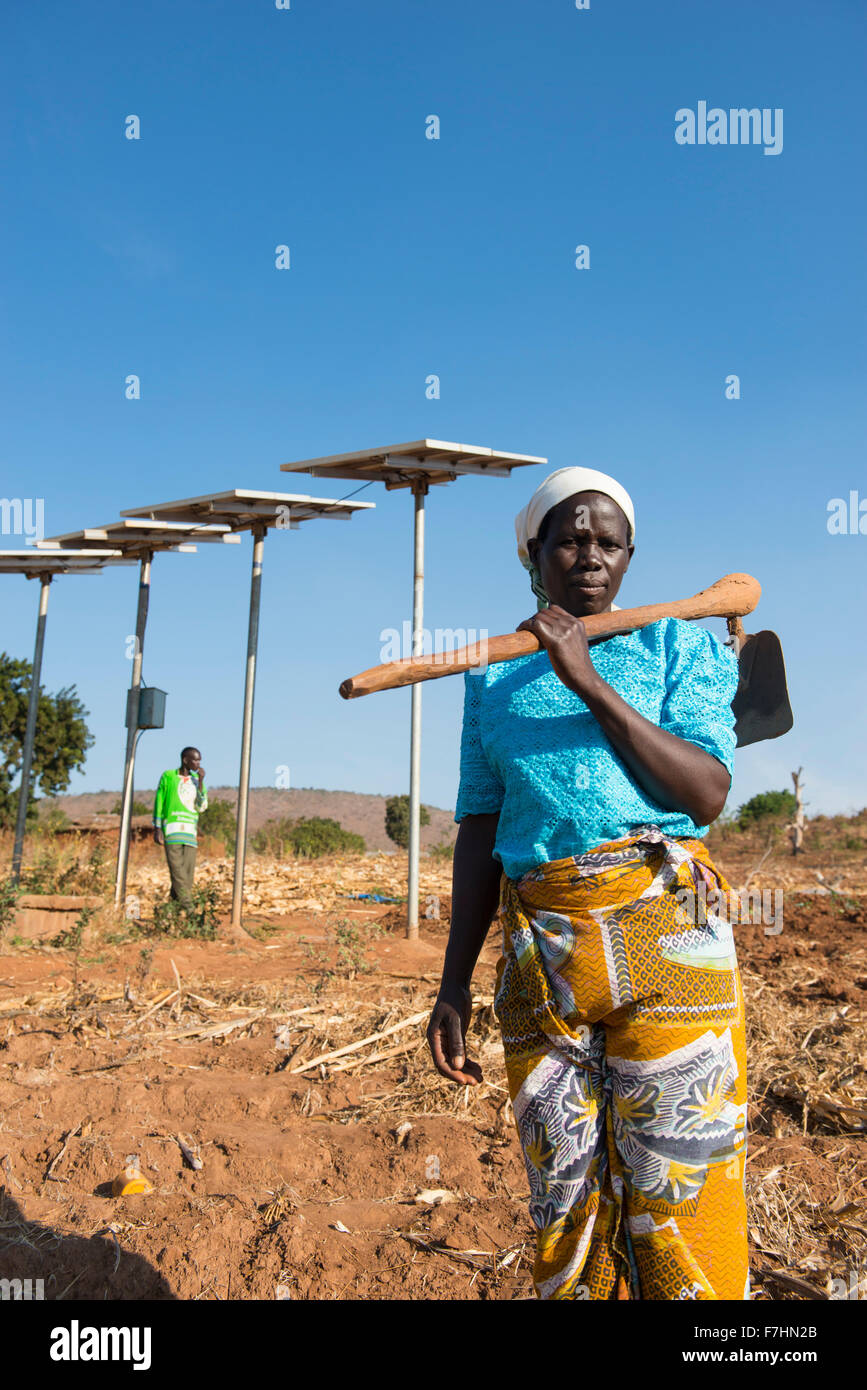 MALAWI, village Zingiziwa, solar powered water pump for irrigation and ...