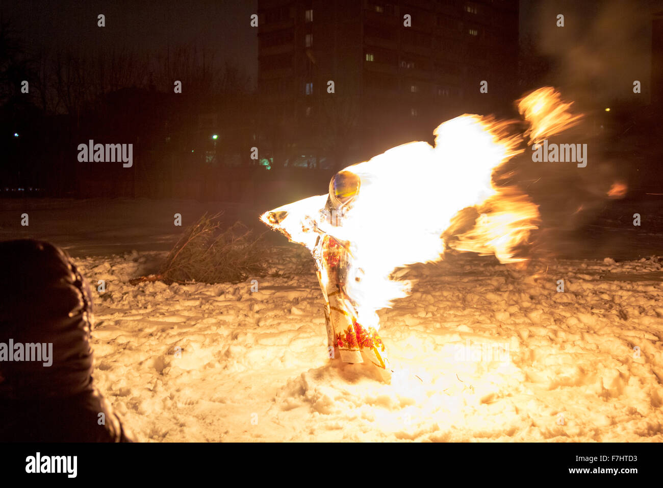 Night city burning hi-res stock photography and images - Alamy