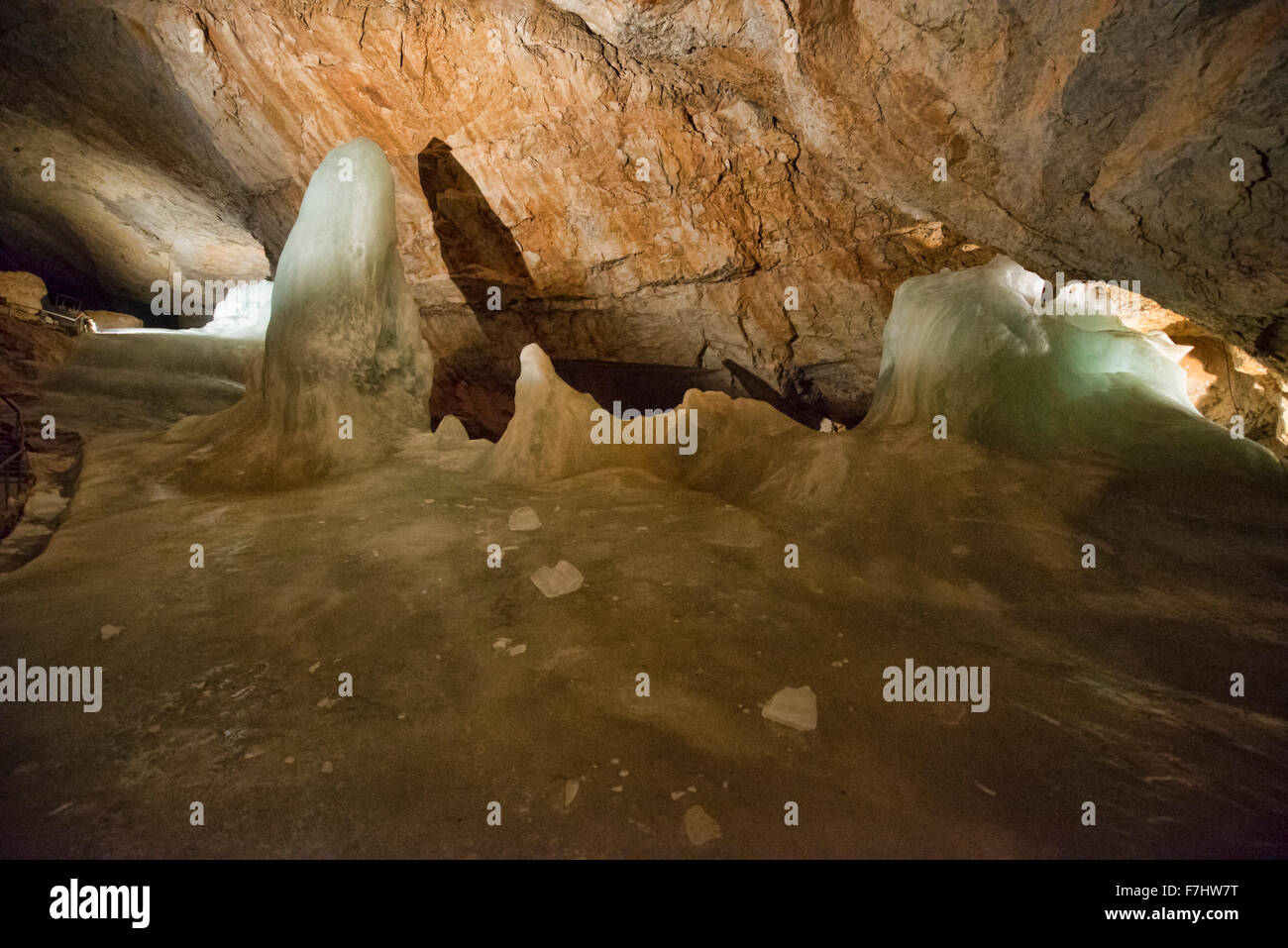 The Dachstein Ice cave in Obertraunen, Salzkammergut, Austria Stock ...