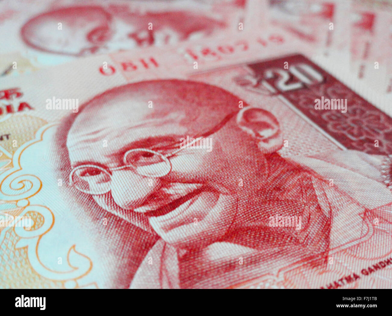 Twenty rupee banknote hi-res stock photography and images - Alamy