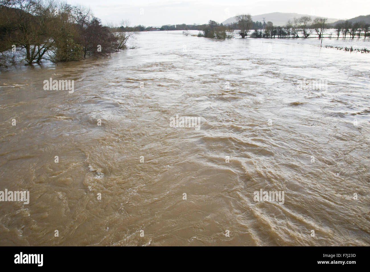 Whitney-on-Wye, Herefordshire, UK. 1st December, 2015. UK Weather: View ...