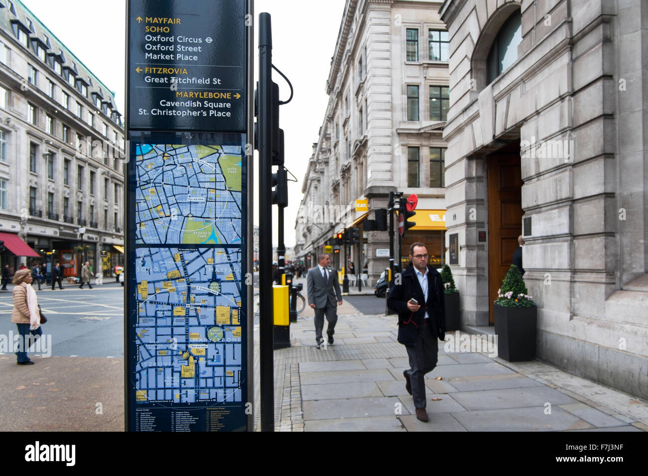 London rt bus hi-res stock photography and images - Alamy