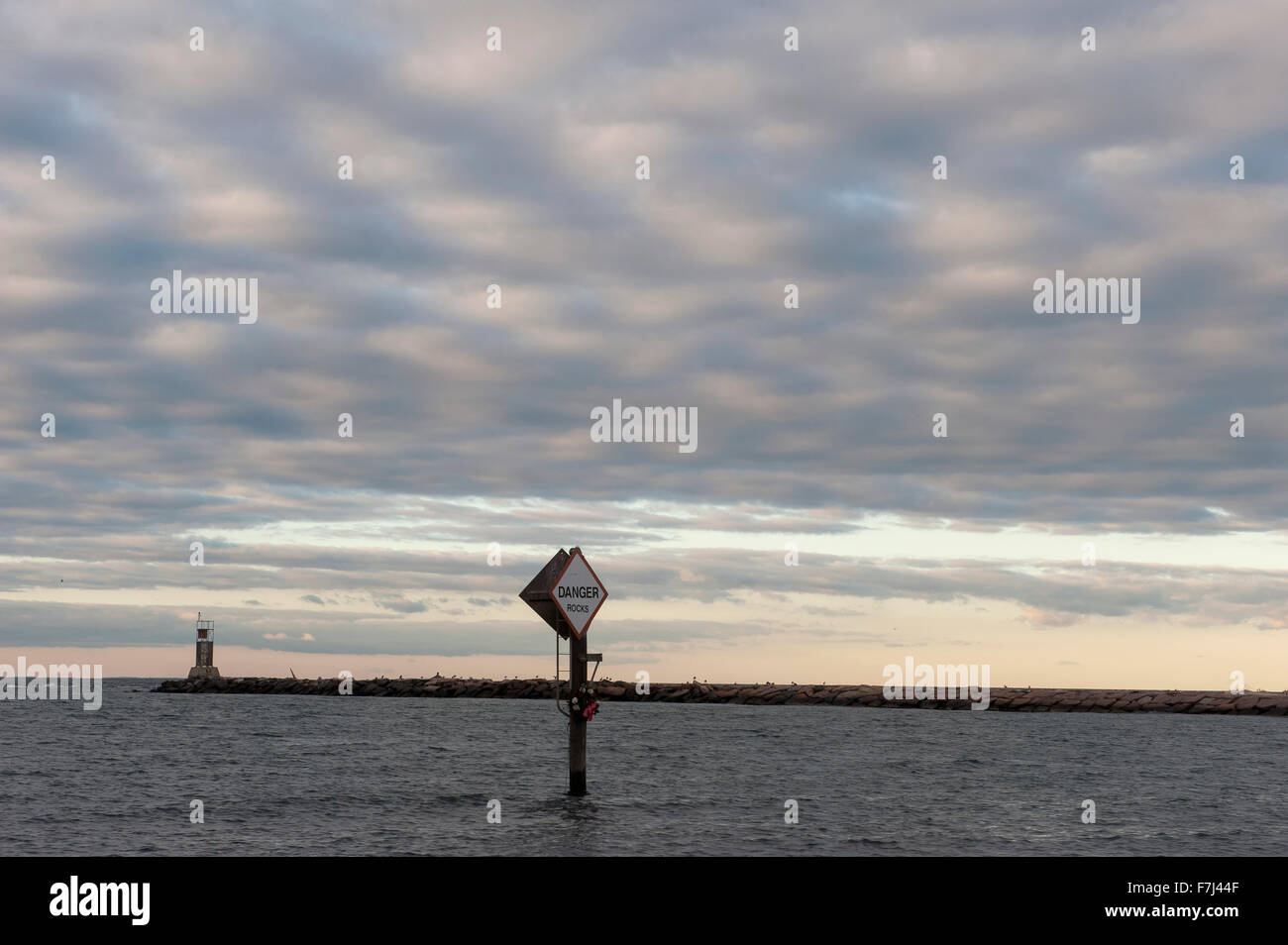 Safety guidance signs hi-res stock photography and images - Alamy