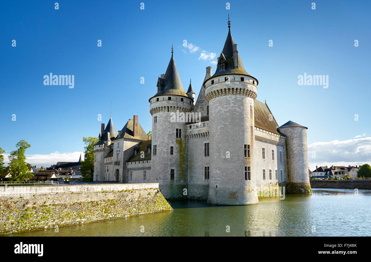Sully Castle, Loire Valley, France Stock Photo - Alamy