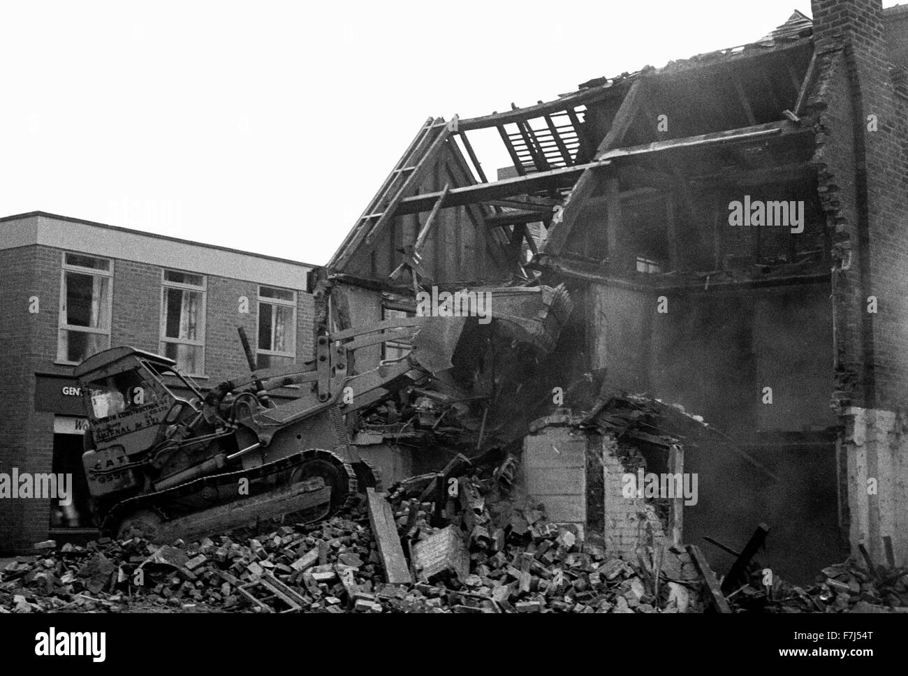 Demolished old buildings hi-res stock photography and images - Alamy
