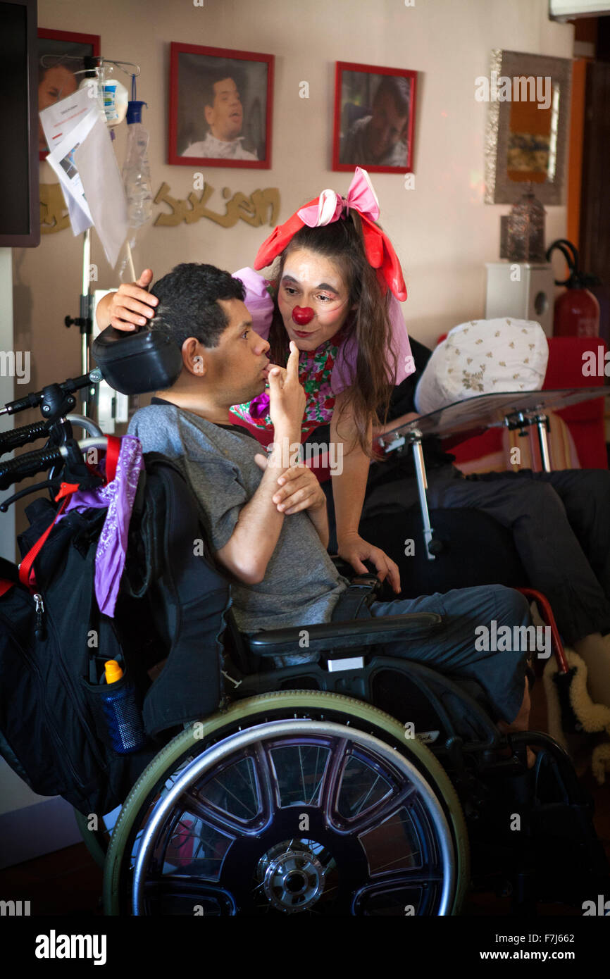 Clown wheelchair handicapped hi-res stock photography and images - Alamy
