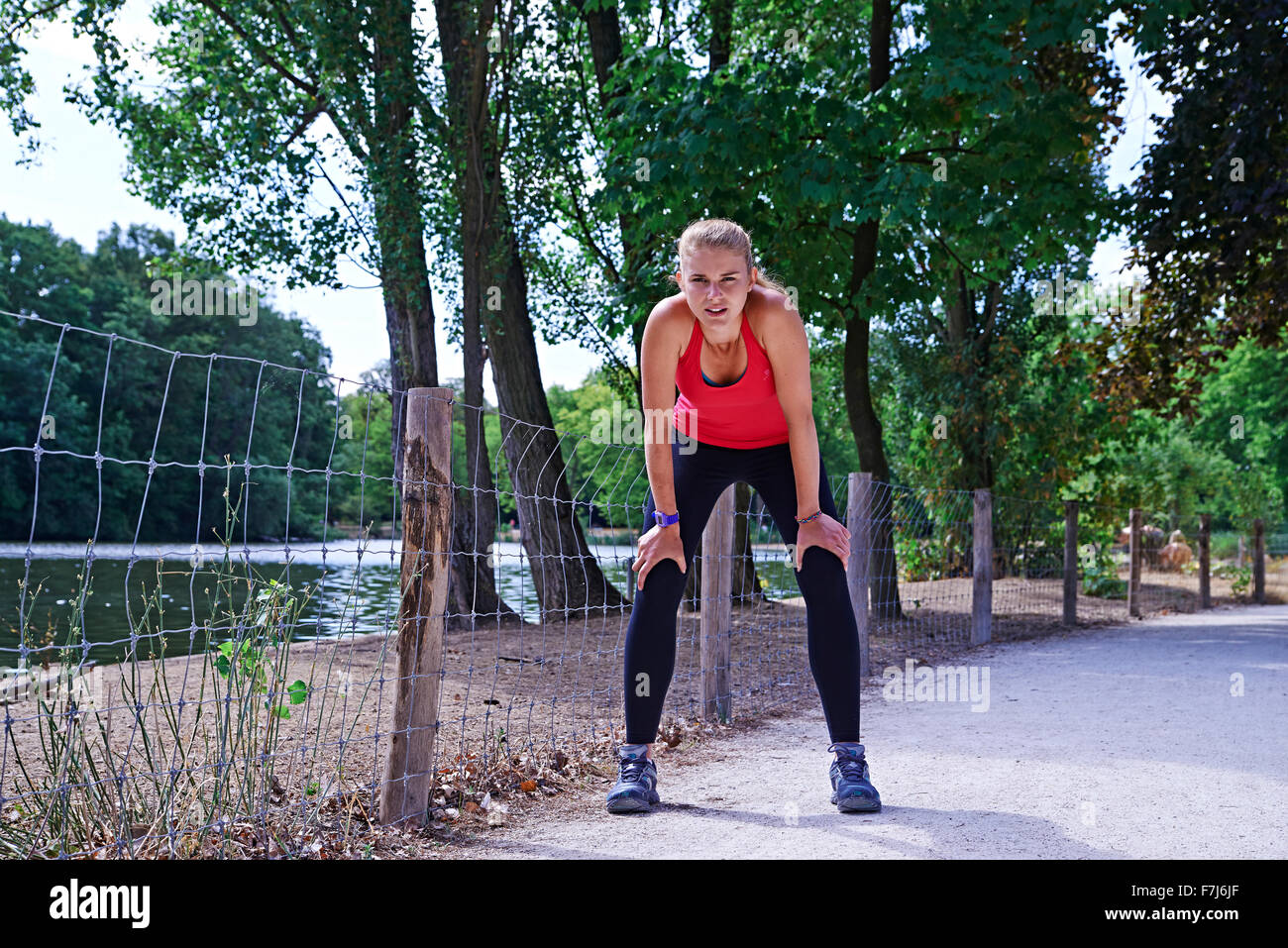 WOMAN PRACTISING SPORT Stock Photo - Alamy