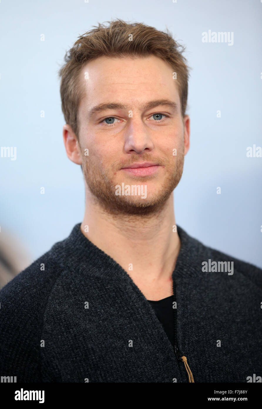 Hamburg, Germany. 1st Dec, 2015. Actor Alexander Fehling poses during a ...