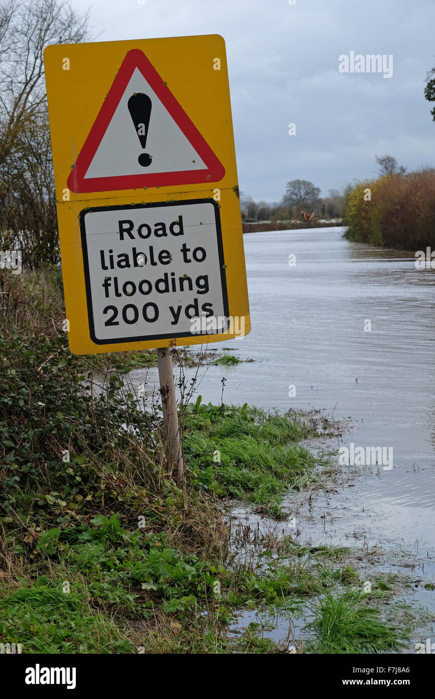 Road Liable Flooding Warning Sign High Resolution Stock Photography and ...