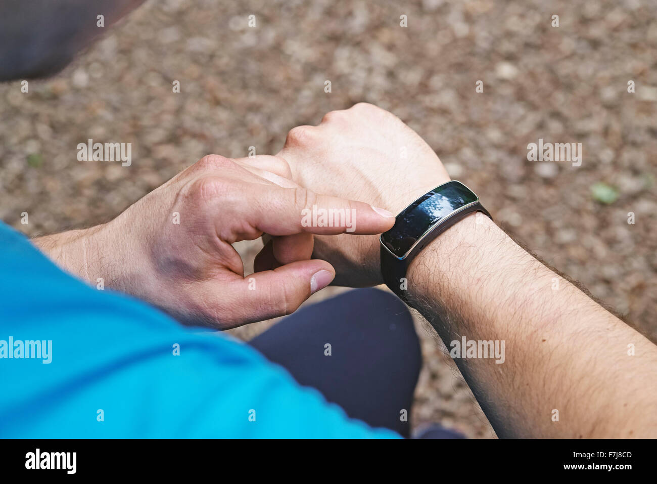 Activity tracker hi-res stock photography and images - Alamy