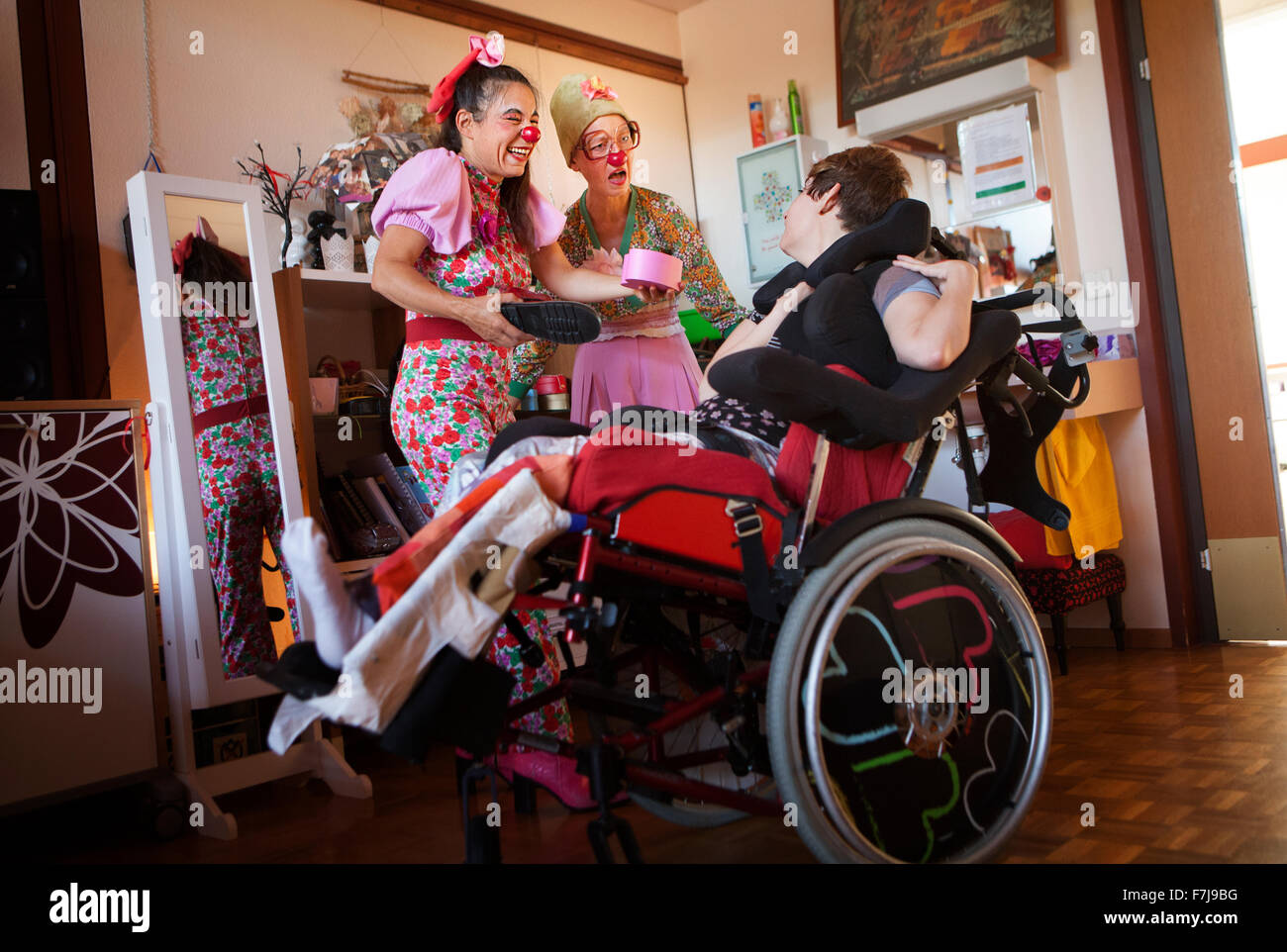 Clown disabled wheelchair hi-res stock photography and images - Alamy