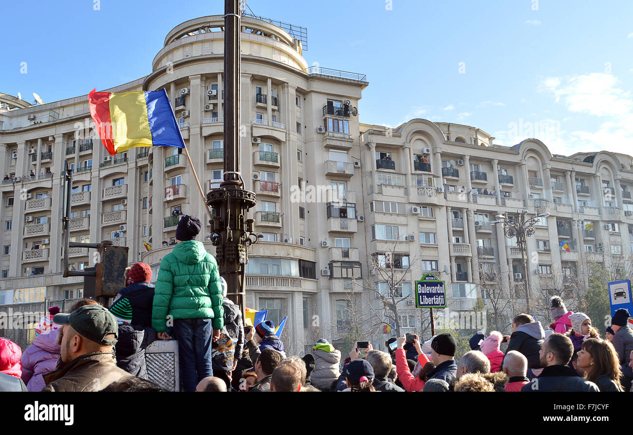 Romania national flags hi-res stock photography and images - Alamy