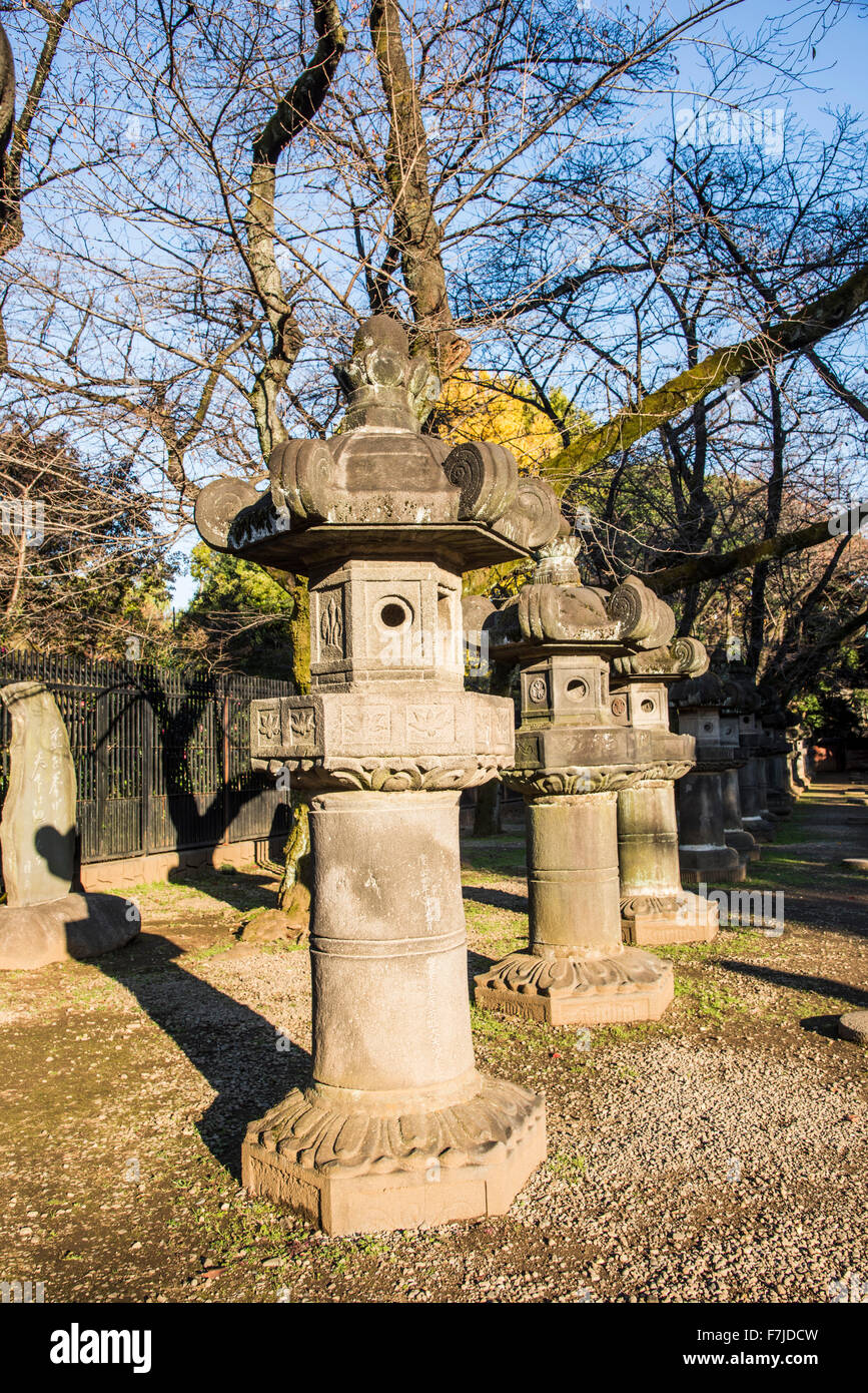 Ueno Toshogu Shrine,Ueno Park,Taito-Ku,Tokyo,Japan Stock Photo - Alamy