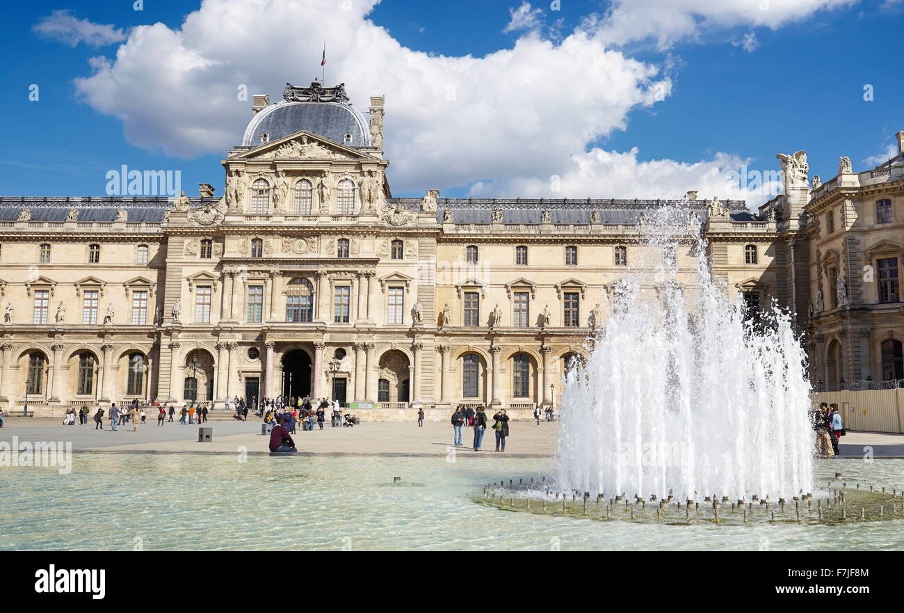 Paris louvre art museum hi-res stock photography and images - Alamy