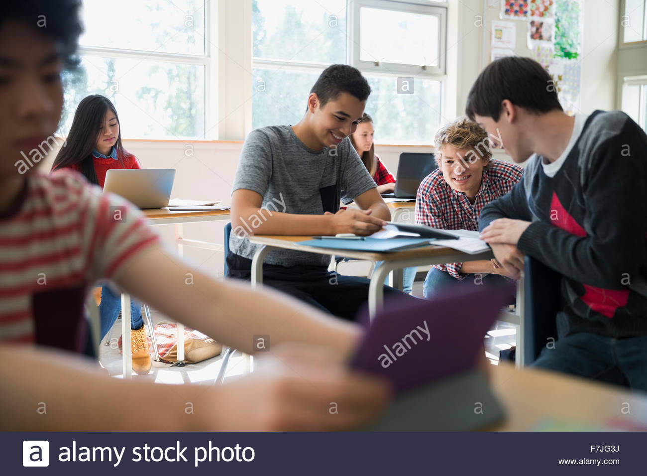 School tablet classroom hi-res stock photography and images - Alamy
