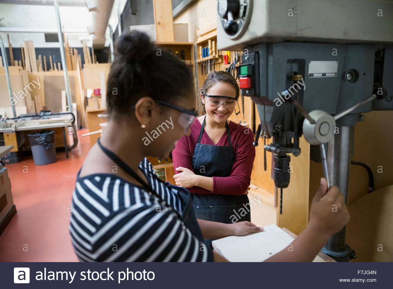 Girls operating hi-res stock photography and images - Alamy
