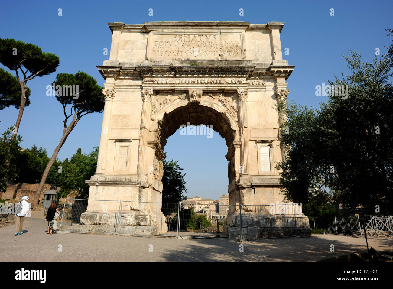 Triumphal arches of rome hi-res stock photography and images - Alamy