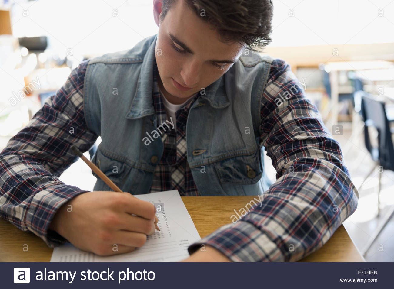 School student test writing hi-res stock photography and images - Alamy