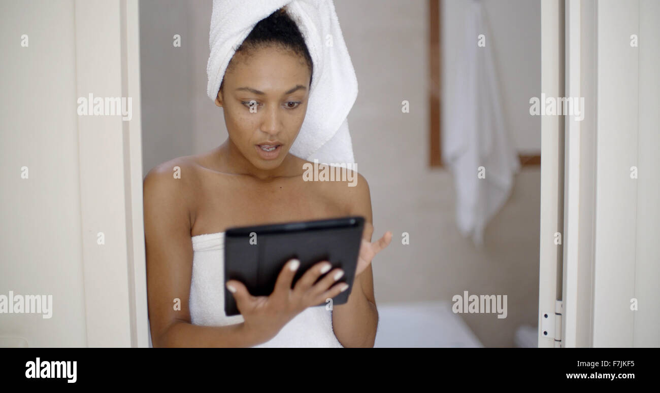 Woman Computer Bath High Resolution Stock Photography and Images - Alamy