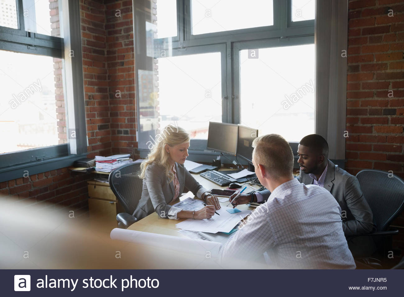 Sri lankan writing hi-res stock photography and images - Alamy