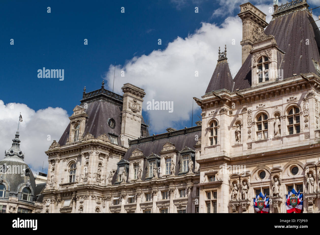 Historic building in Paris France Stock Photo - Alamy
