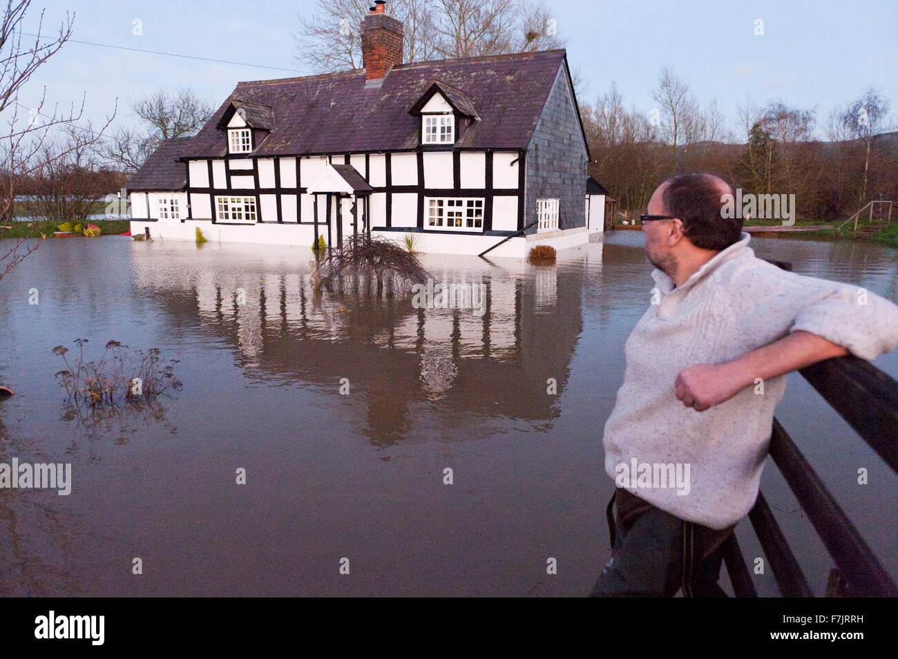 Welshpool, Powys, Wales, UK. 1st, December, 2015. The owner of a house ...