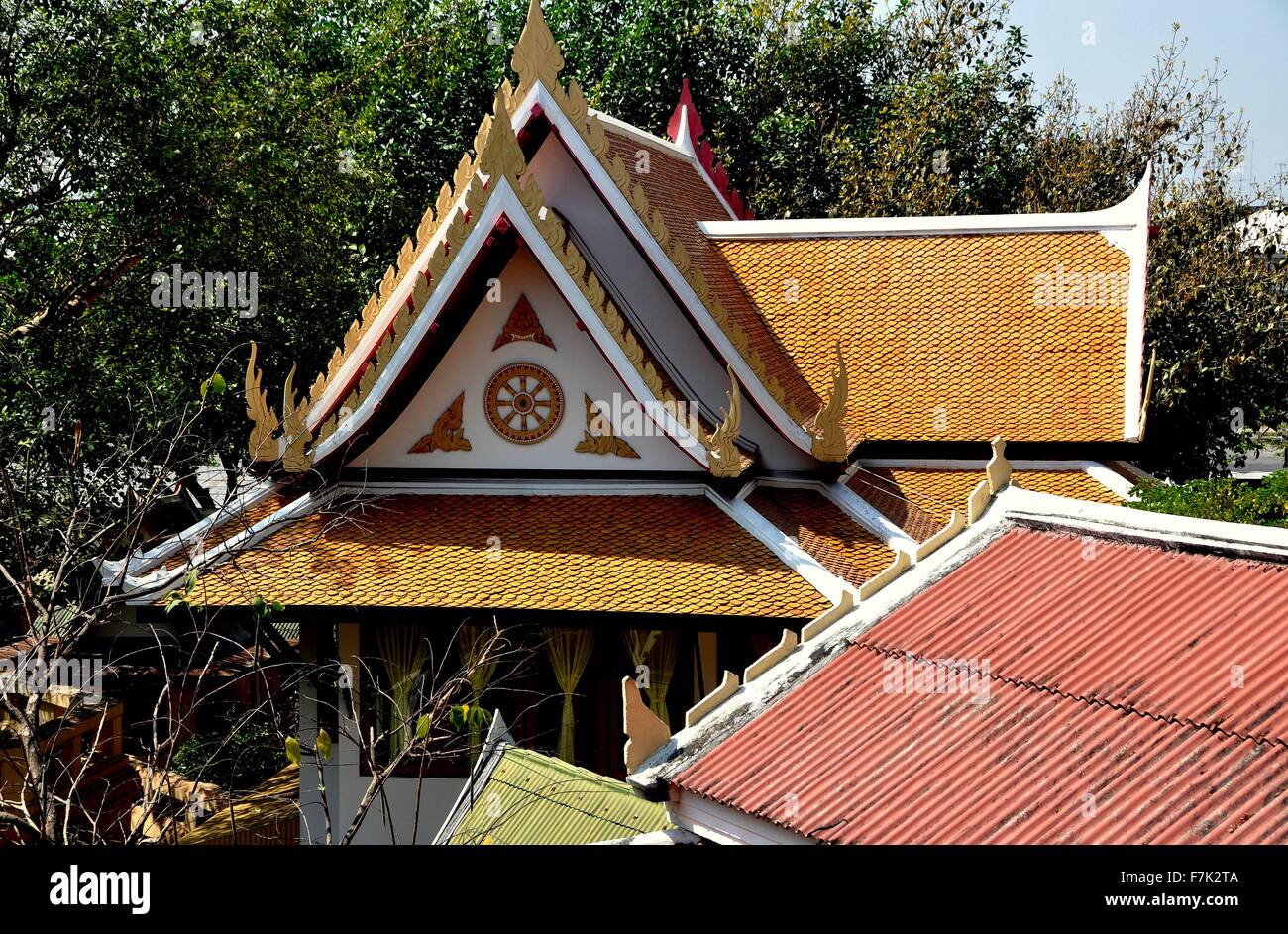 Nakhn Pathom, Thailand: Ornate roof of the Sala with its birdlike ...