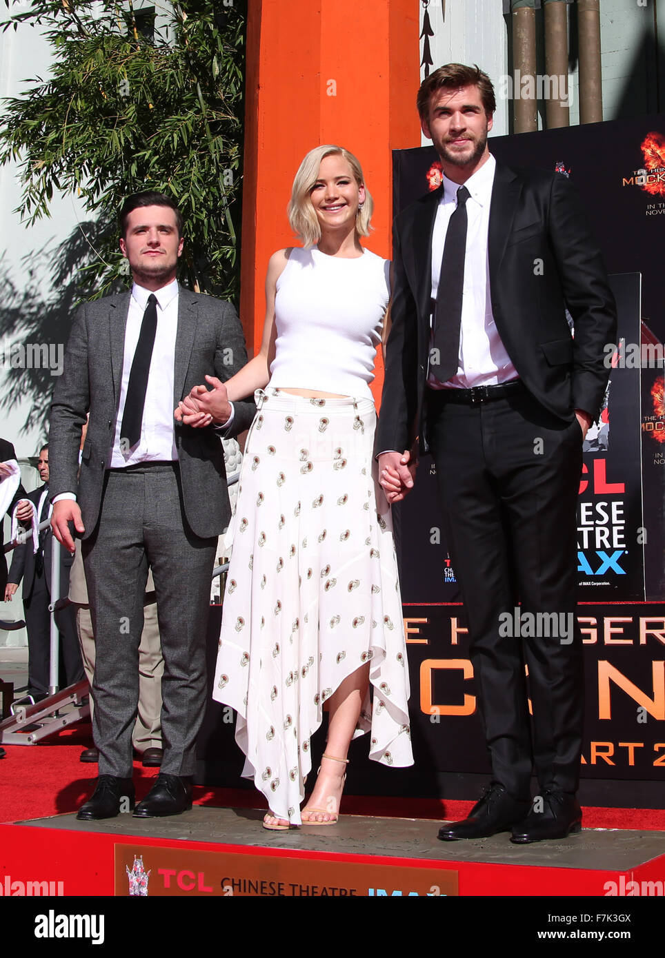 'The Hunger Games: Mockingjay, Part 2' cast hand and footprint ceremony ...