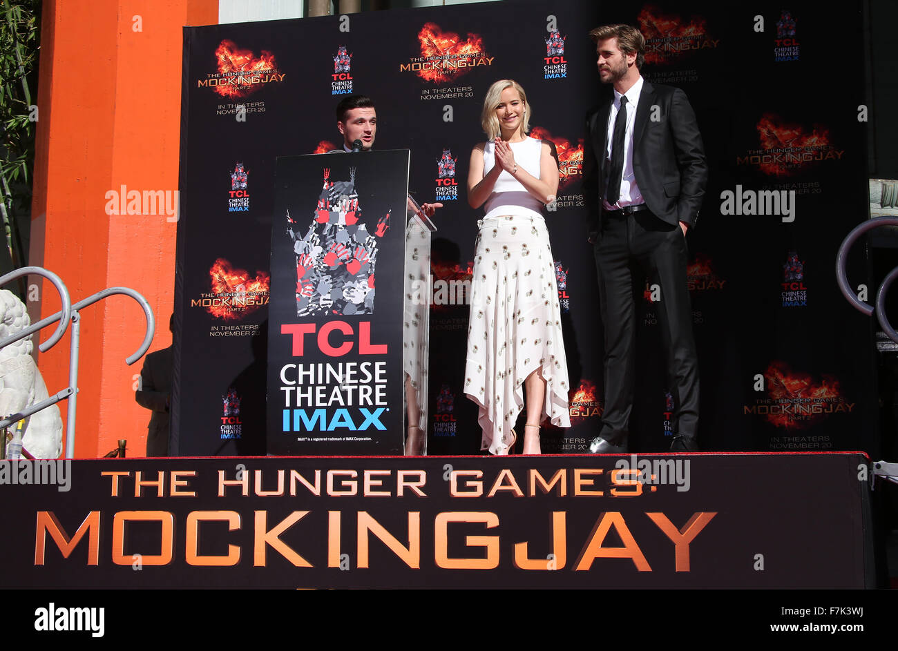 'The Hunger Games: Mockingjay, Part 2' cast hand and footprint ceremony ...