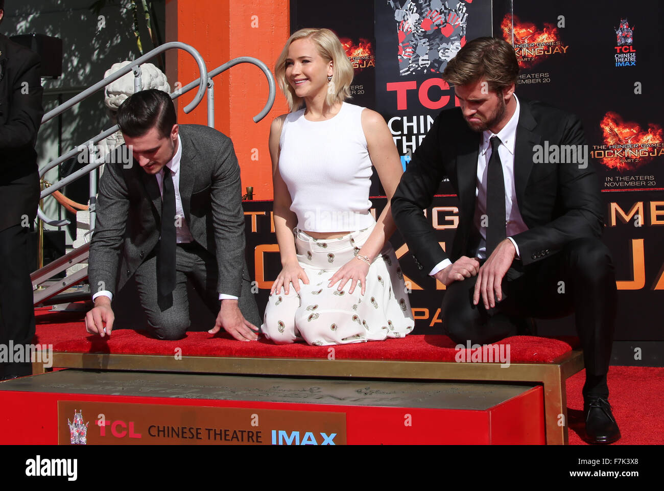 'The Hunger Games: Mockingjay, Part 2' cast hand and footprint ceremony ...