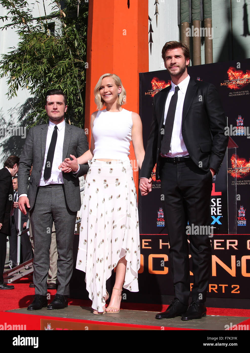 'The Hunger Games: Mockingjay, Part 2' cast hand and footprint ceremony ...