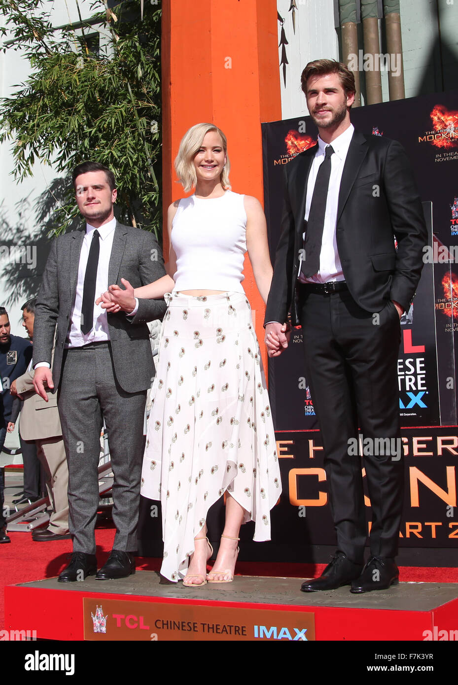 'The Hunger Games: Mockingjay, Part 2' cast hand and footprint ceremony ...
