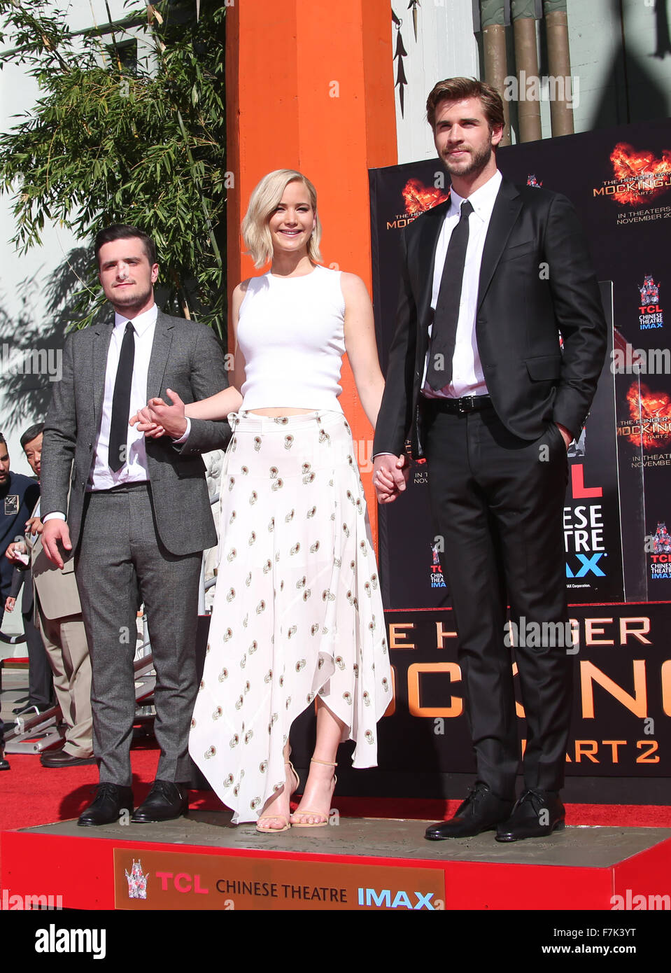 'The Hunger Games: Mockingjay, Part 2' cast hand and footprint ceremony ...
