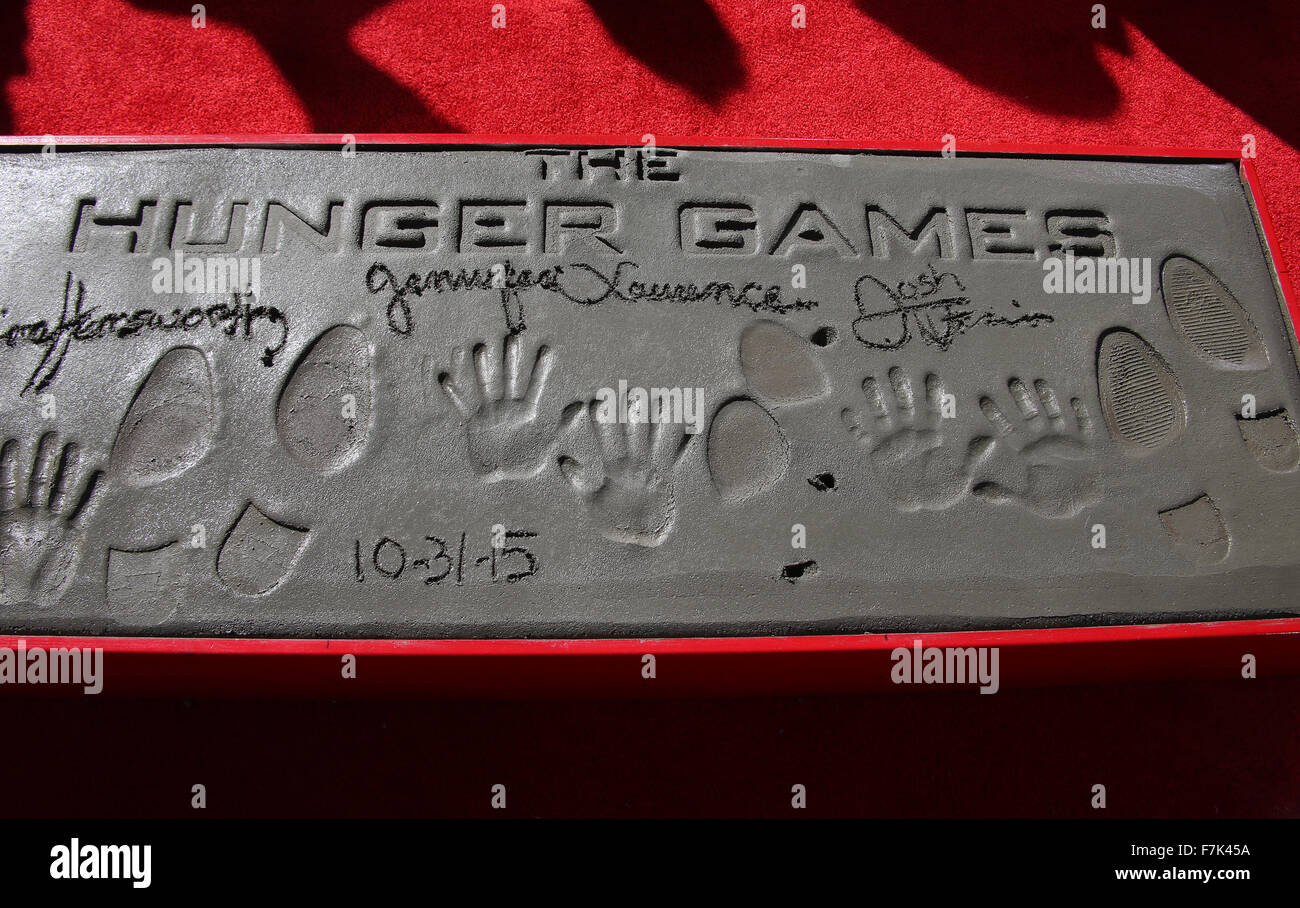 'The Hunger Games: Mockingjay, Part 2' cast hand and footprint ceremony ...