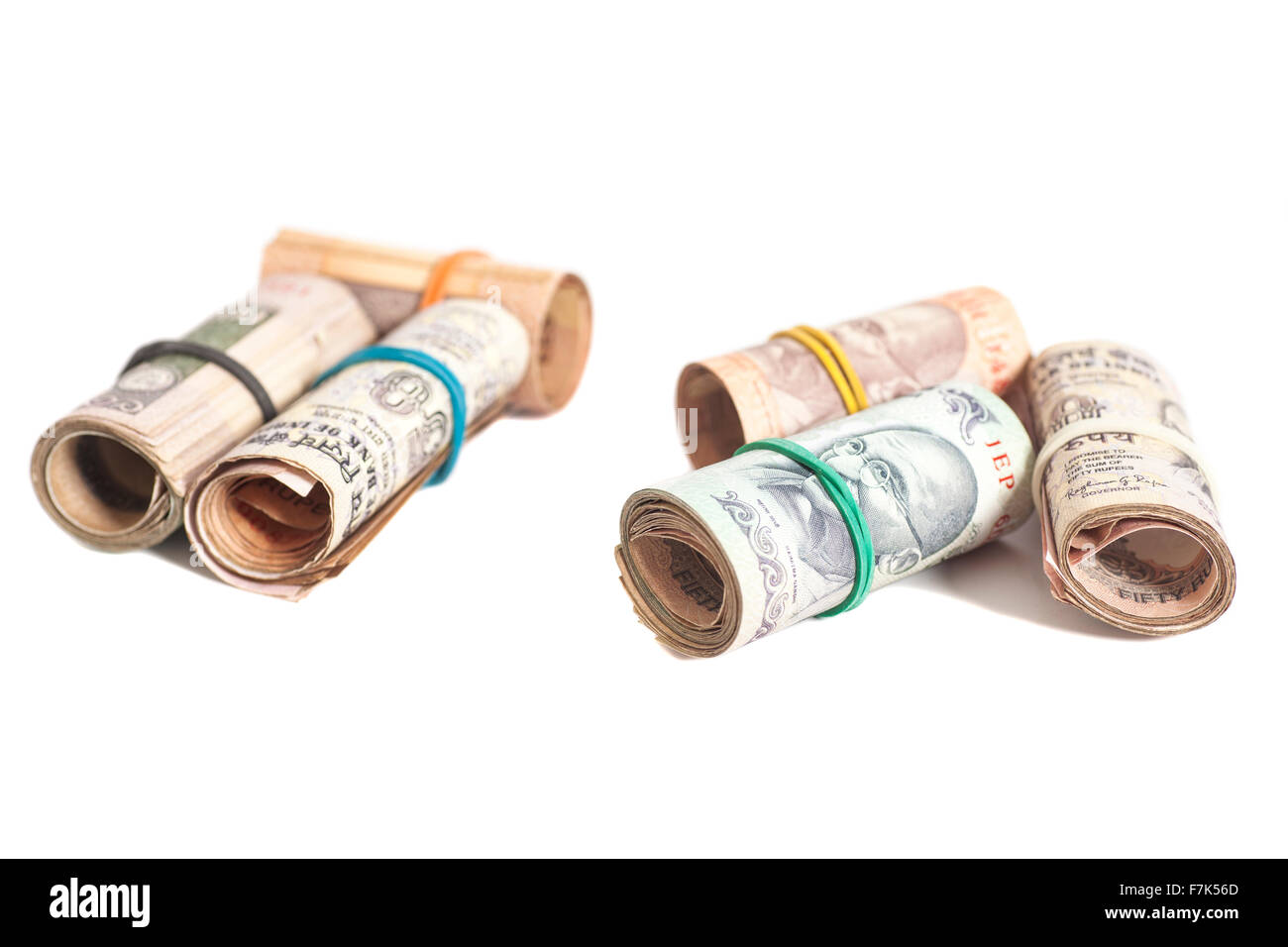 Indian currency bundle 100 rupees hi-res stock photography and images ...