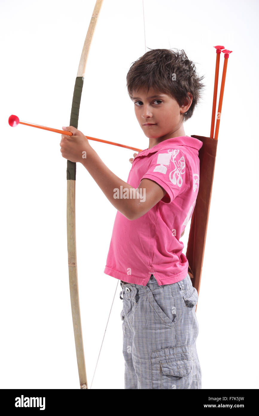 A little boy with a bow and arrow Stock Photo - Alamy