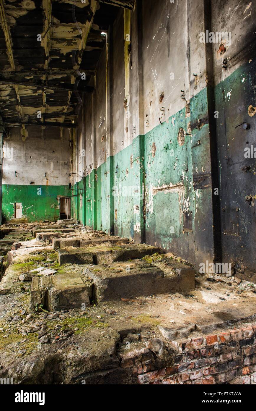 Destroyed Factory Stock Photos & Destroyed Factory Stock Images - Alamy